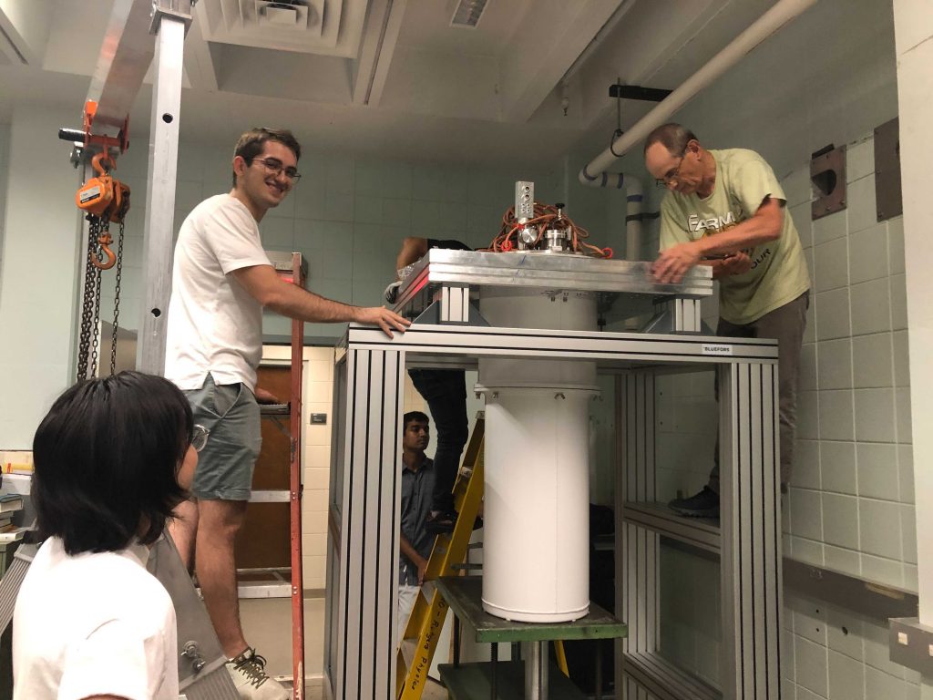 New dilution refrigerator installed! – Superconducting Quantum Systems