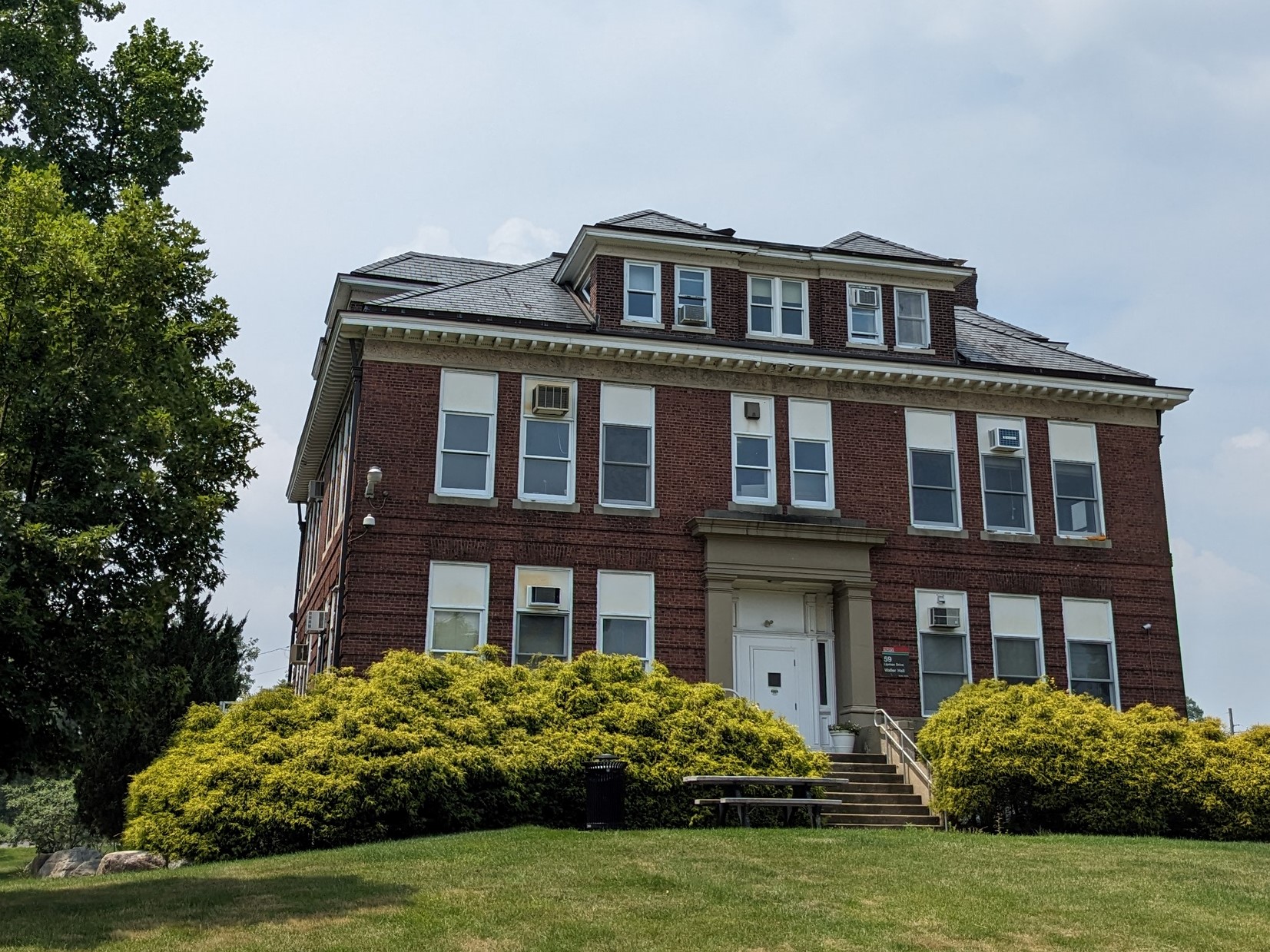 Contact – Urban Forestry Program